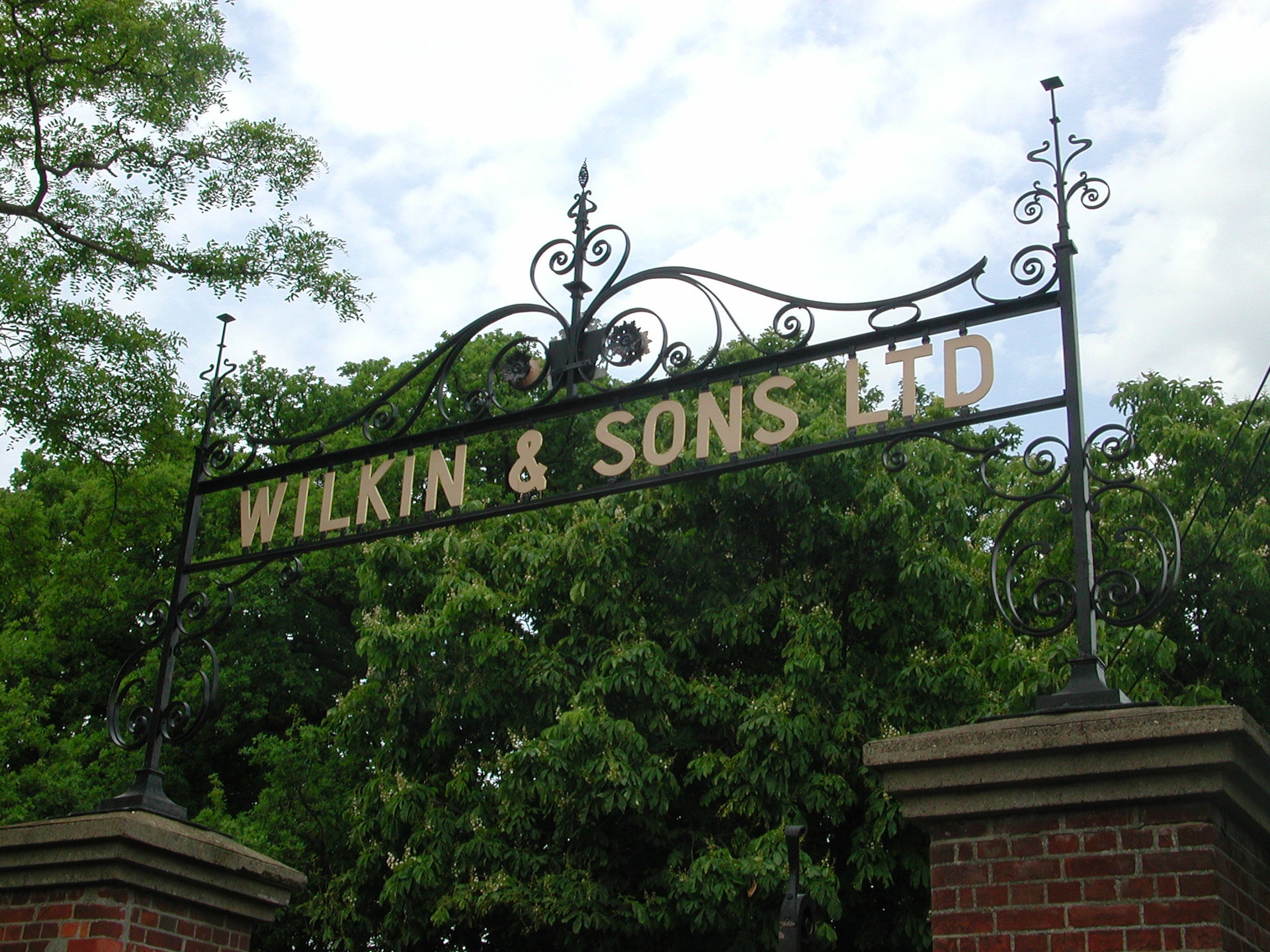 About Tiptree – Quality preserves and spreads there since 1885.